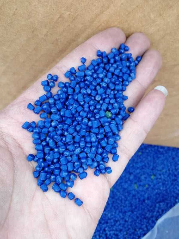 HDPEpelletsblue - Leecycle Resources Singapore